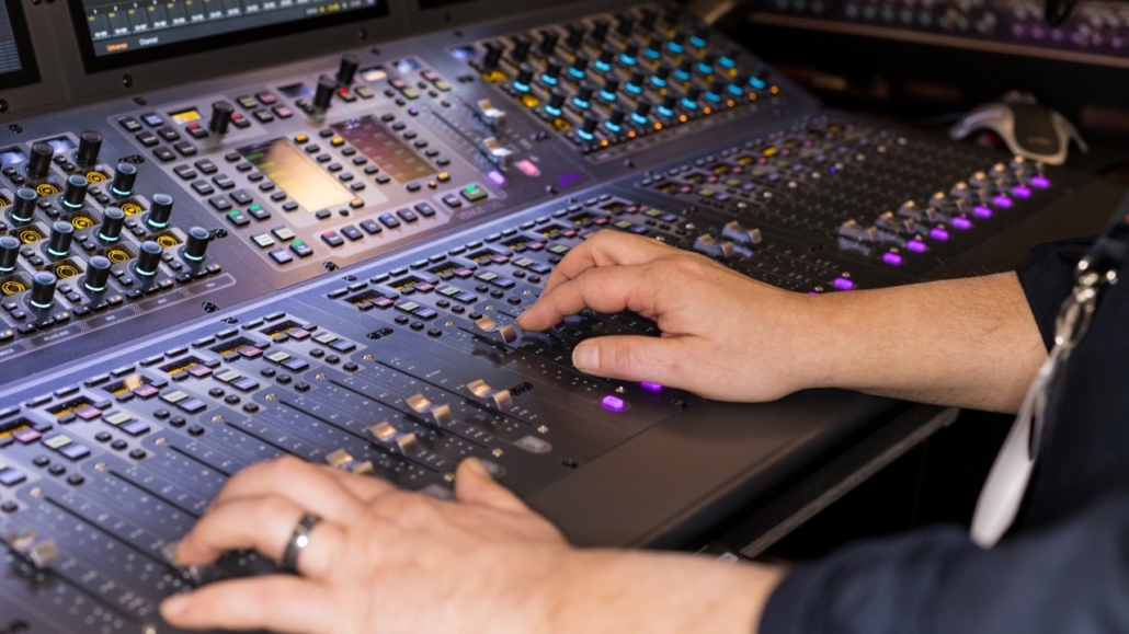 Essential AV Tips for Keynote Speakers - AVPartners